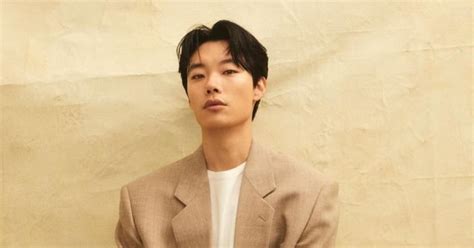 너도 먹고는 살아야지 응원합니다 류준열 Sns 활동 재개…누리꾼 갑론을박