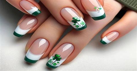 مدل دیزاین ناخن سبز؛ یک دیزاین ناخن لاکچری و خاص 1404 تاپترین