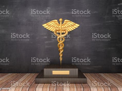 나무 바닥에 Caduceus 기호 트로피 칠판 배경 3d 렌더링 의술 지팡이에 대한 스톡 사진 및 기타 이미지 의술 지팡이