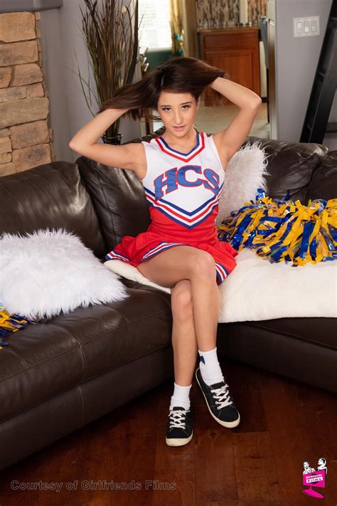 Cheer Squad Sleepovers Episode 31