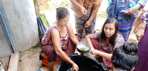 ကျိုက်မရောမြို့နယ်၌ ဒေသခံပြည်သူများအား စျေးနှုန်းချိုသာစွာဖြင့် စားသုံးဆီများဖြန့်ဖြူးပေး