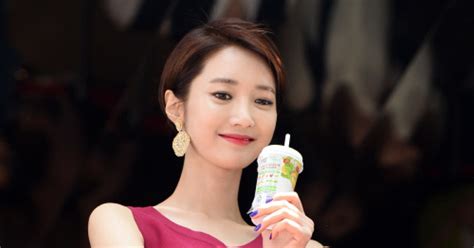 [ss포토]배우 고준희 테라스에서 우아하게