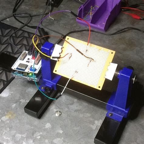 Different Voltages Between Arduino UNO And Multimeter Page Science And Measurement