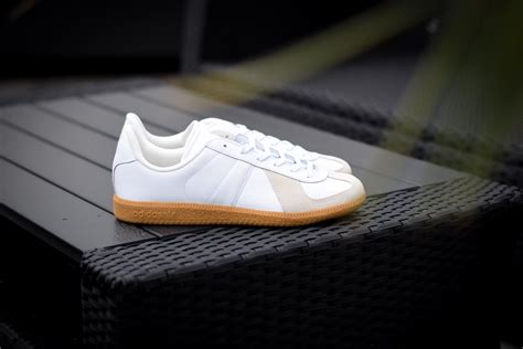 Hvide Sneakers Dks Største Oversigt Over Hvide Sneakers