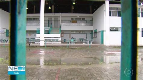 Polícia apreende adolescente que confessou ter assassinado estudante em