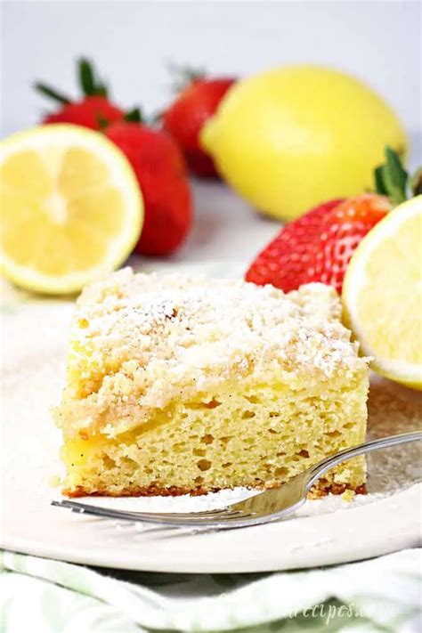 Lemon Curd Crumb Cake