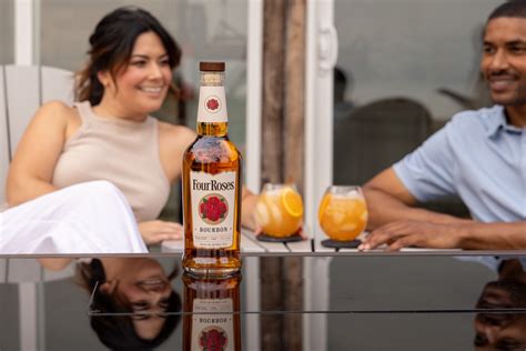 The Legendary 4 Roses Bourbon Arrives On Australian Shores Inside Pub