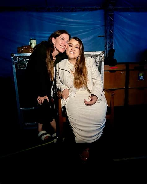 Flora Gil Faz Aniversário E Ganha Declaração Especial De Preta Gil