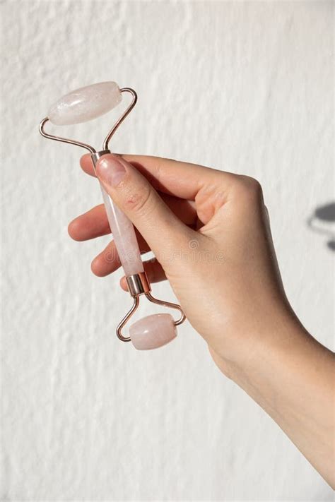 Stone Jade Face Roller And Gua Sha Rose Quartz Massager Face Skin Care