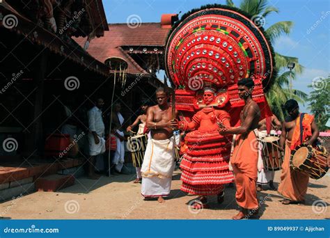 Theyyam Artist Editorial Photography Image Of Drama 89049937