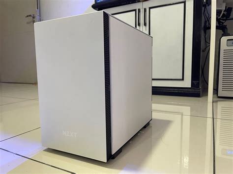 Nzxt H210 Mini Itx Pc Case With Tempered Glass Computers And Tech Parts And Accessories Computer