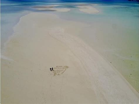 【沖縄・宮古島】幻の島『ユニの浜』シーカヤックツアー♪のんびり自由時間で絶景を堪能！ドローン撮影も！通年開催（約2時間） アクティビティジャパン