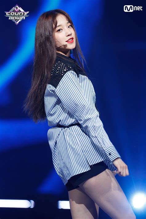 Song Yuqi 송 유기 ️ G I Dle Kpop Girls Female Fashion