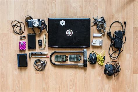 Heres Whats Inside A Hackers Backpack Others