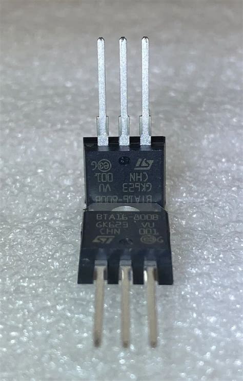 Sgs Thomson St Bta16 800brg St Bta16 800b Triac Npn At ₹ 50piece In