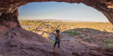 Hole In The Rock Hike In Papago Park Phoenix This Rare Earth