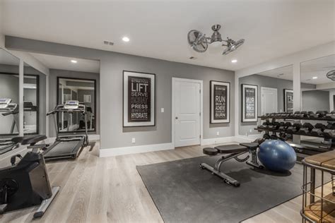 Aspen French House Plan Clásico Gimnasio Salt Lake City de