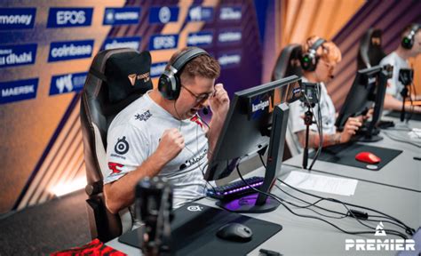 Resumo Do Primeiro Dia De Blast Premier World Final 2022 De Csgo