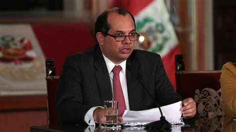 Luis Miguel Castilla Balance De Kurt Burneo Ratifica Que Lo Técnico