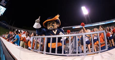Sports Analytics Club Brings Together Residential And Online Masters