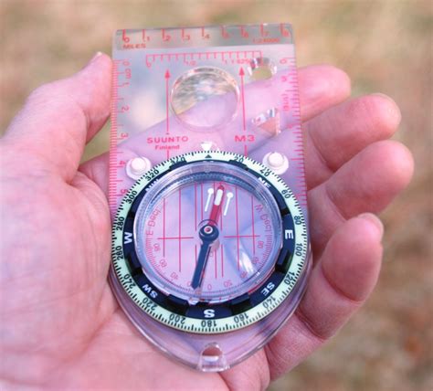 How To Set A Bearing With A Magnetic Compass