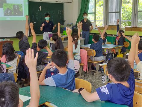 高雄大學學生大使 帶領加昌國小學童 以實例認識多項sdg指標