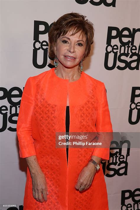 Lifetime Achievement Honoree Isabel Allende Attends Pen Center Usas