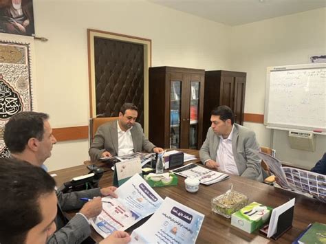 نشست دکتر امانی رییس دانشگاه علوم پزشکی اراک به همراه دکتر رنجبران