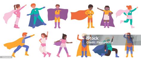 어린이 슈퍼 히어로 캐릭터 세트 슈퍼맨의 화려한 카니발 의상을 입은 어린 아이 아이에 대한 스톡 벡터 아트 및 기타 이미지