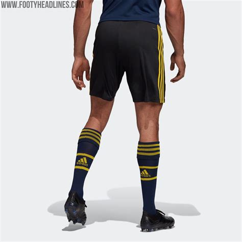 Arsenal 19 20 Third Kit Released Footy Headlines