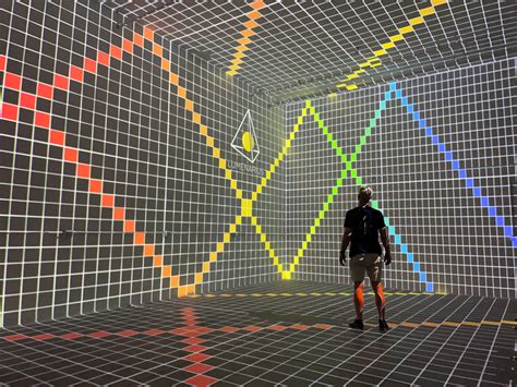 In House 360º Immersive Projection Mapping Room — Lumenarius