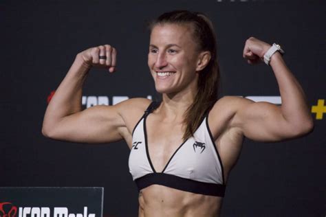 Lfa Champ Jaqueline Amorim Set For Debut At Ufc 287 Against Sam Hughes