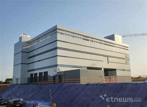 인공지능산업융합사업단 고교생 견학 프로그램 운영ai 데이터센터·비엔날레 관람 전자신문