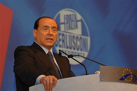 Z OSTATNIEJ CHWILI Nie żyje były premier Włoch Silvio Berlusconi