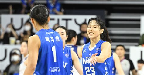 우리은행 정규리그 최종전서 신한은행 격파po에서 재대결