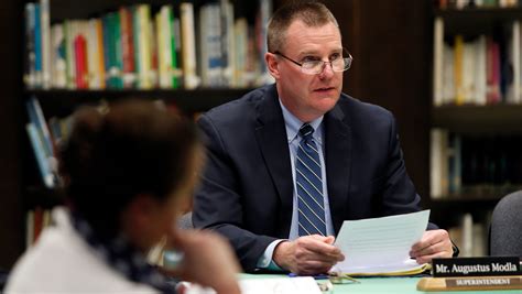 Susmissioners Rip Tech School Leaders Over Proposed Cuts