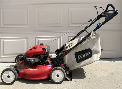 Toro 190CC Gas Lawn Mower #227339 | Auctionninja.com