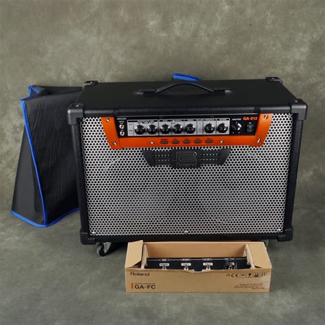Second Hand Roland Amplifiers | Rich Tone Music