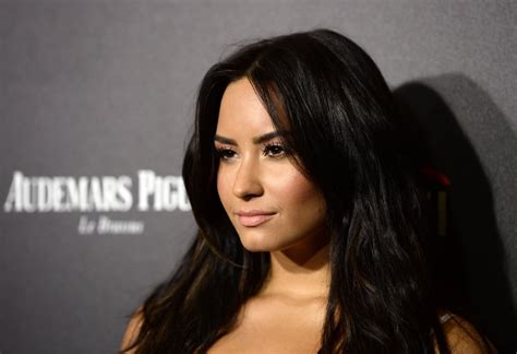 Sexy Demi Lovato Pictures Popsugar Celebrity Uk