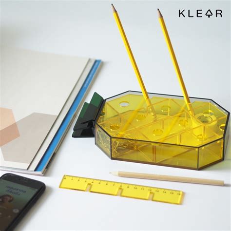 Klearobject Fruitfulc Pineapple All Purpose Box กล่องอเนกประสงค์ อะคร
