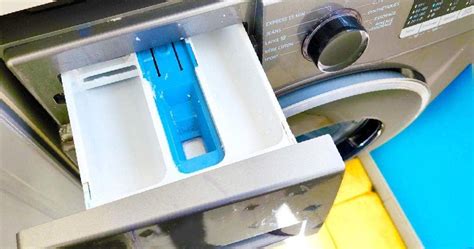 Machine à laver Ou faut il mettre la lessive lassouplissant et l