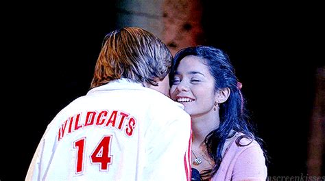 High School Musical 1 Troy And Gabriella Kiss Which High School