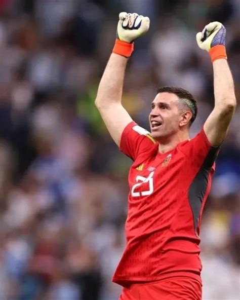 Emiliano “dibu” MartÍnez Es El Segundo Mejor Arquero Del Mundo Por La