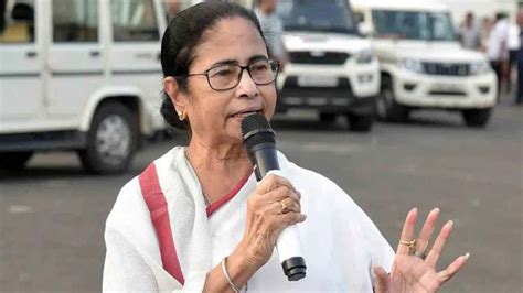 Mamata Banerjee నీతి ఆయోగ్‌ సమావేశం నుంచి మమతా బెనర్జీ వాకౌట్