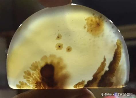 大自然的奇石海洋玉髓 每日頭條