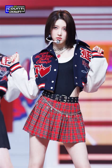 230413 Ive Gaeul I Am And Kitsch At M Countdown Kpopping