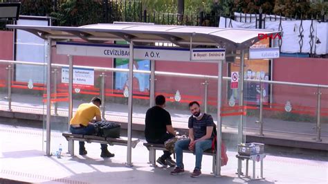 Sokağa çıkma yasağının ilk gününde İstanbul da yollar ve meydanlar boş
