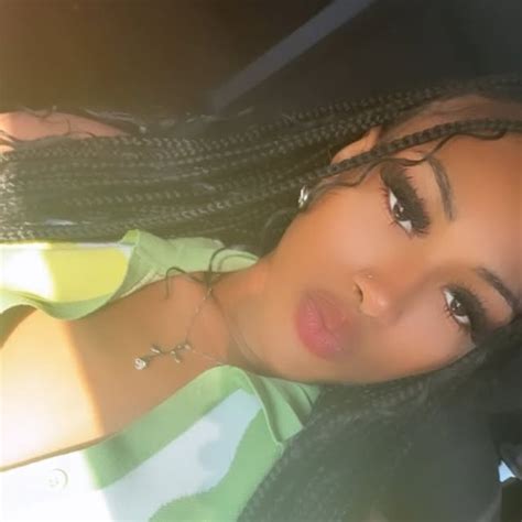 Raniya 🎀 Raniyaxx On Threads