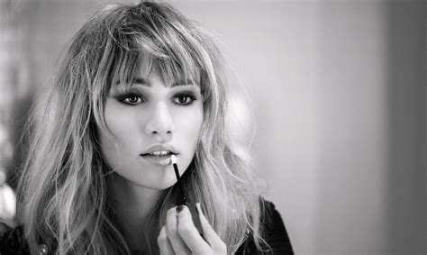 Wallpaper Suki Waterhouse Model Actress Blonde Make Up