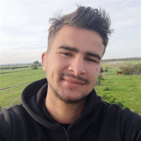Nader Souissi Naderbensouissi • Threads Say More
